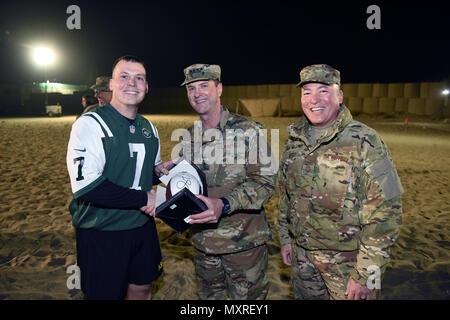 Army Spc. Bruce Keffer, 1st Cavalry Division, with Air Force Gen ...