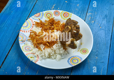 Qozi Lamb - Traditional Middle Eastern rice cooked with peas, carrots ...