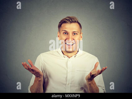 Glad amazed good-looking happy black male customer bearded widen eyes ...