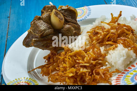 Qozi Lamb - Traditional Middle Eastern rice cooked with peas, carrots ...