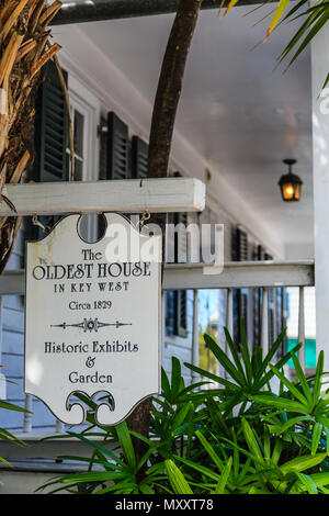 'The Oldest House, Key West, Florida - Built in 1825 Entirely of Cedar ...
