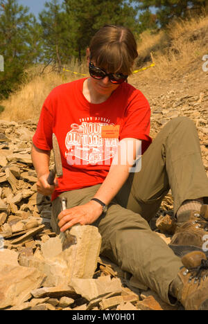 Fossil digging, Stonerose Interpretive Center and Eocene Fossil Site ...