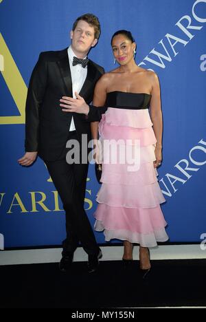 Wes Gordon and Tracee Ellis Ross attend 2018 CFDA Fashion Awards on ...