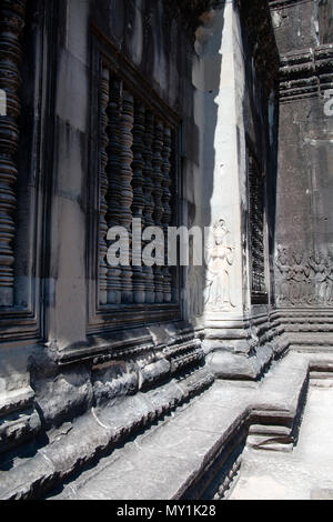 ancient temple complex of ankgor wat in cambodia Stock Photo - Alamy