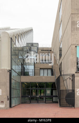 The Harvard Graduate School of Design (also known as The GSD), Gund ...