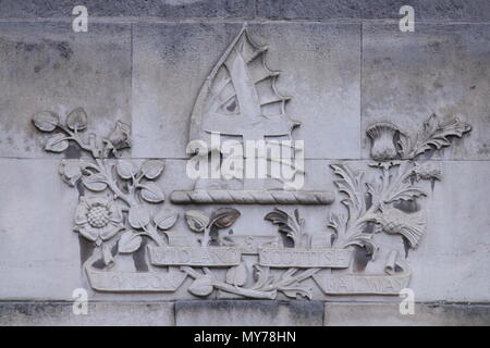 London, Midland and Scottish Railway LMS locomotive 4986 Stock Photo ...