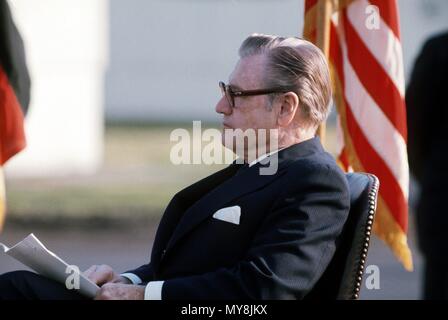The Republican governor of New York State, Nelson A. Rockefeller (R) is ...