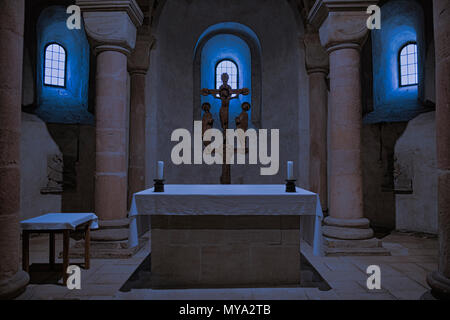 Crypt in the Speyer cathedral with altar, Imperial Cathedral Basilica ...