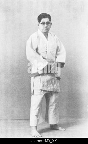 . Français : Shinan Masayoshi Kori Hisataka, fondateur du Shorinjiryu ...