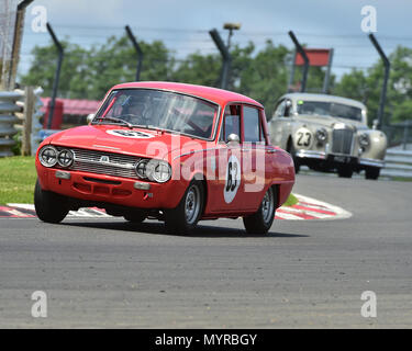 Mark Bevington, Simon Hampton, Isuzu Bellett, HRDC Touring Greats, TCR ...