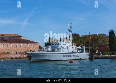 Italian police force Guardia di Finanza having an operation with some ...
