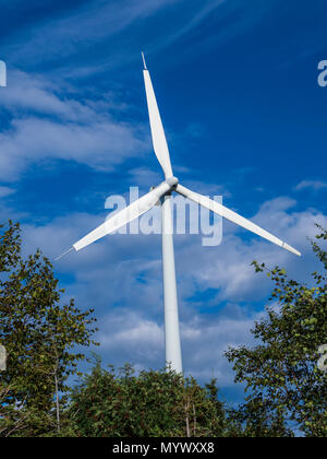 Wind turbine with aerodynamic tip brakes extended. Le Nordais Windmill ...