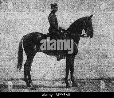 Le Commandant Xavier Lesage, en avril 1933 sur 'Taine' Stock Photo - Alamy