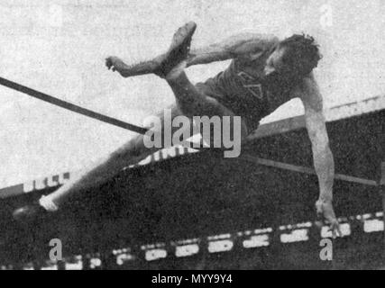 Georges Damitio en 1946 Stock Photo - Alamy