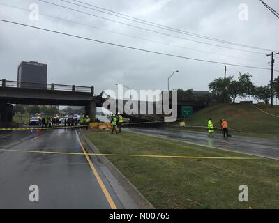 Northwest Expy, Oklahoma City, Oklahoma, USA. 19th May, 2016. Truck ...