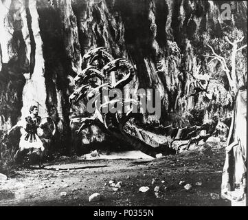 Original Film Title: JASON AND THE ARGONAUTS. English Title: JASON AND ...