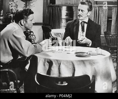 1957 , USA : Kirk Douglas and Burt Lancaster in GUNFIGHT AT THE O.K. CORRAL ( Sfida all' OK ...