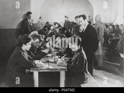 Sciuscia Year 1946 Director Vittorio De Sica Stock Photo - Alamy