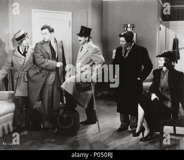ROOM SERVICE GROUCHO MARX, LUCILLE BALL, CHICO MARX, ANN MILLER AND ...