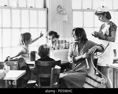 ALLEN,BARRAULT, STARDUST MEMORIES, 1980 Stock Photo - Alamy