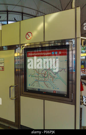 Vienna underground line map at a station Stock Photo - Alamy