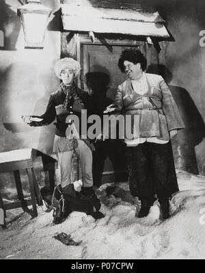 THE ROGUE SONG (1930) STAN LAUREL, OLIVER HARDY, LAUREL AND HARDY ROGS ...