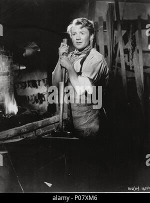 GREAT EXPECTATIONS 1946 Rank film with John Mills at left as Pip and ...