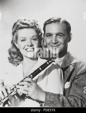 ALICE GOODMAN & BENNY GOODMAN MUSICIAN AND WIFE (1956 Stock Photo - Alamy