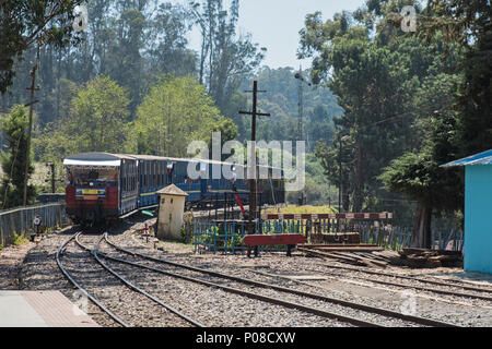 Nilgiri Mountain Railway Trains at coonoor station connecting Coonoor ...