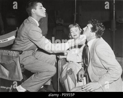 THE CADDY 1953 Paramount film with Dean Martin at left and Jerry Lewis ...
