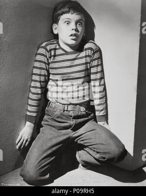 Little girl cornered Stock Photo - Alamy