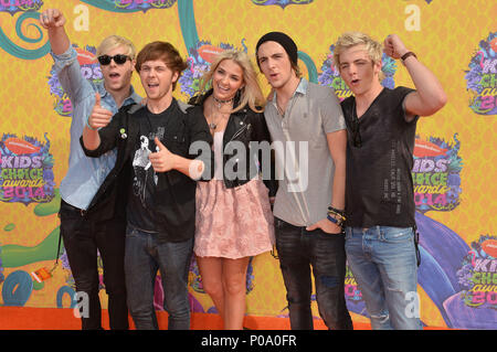 Ross Lynch of the band R5 backstage portrait at the Citadel Outlets ...