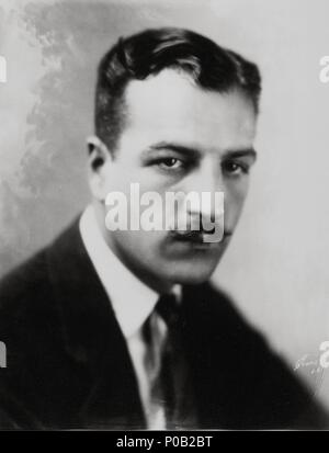 Stars: LOUIS CALHERN Stock Photo - Alamy