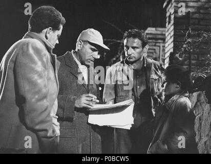 LUIGI COMENCINI Film Director Stock Photo - Alamy