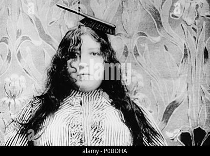 JULIENNE MATHIEU and SEGUNDO DE CHOMON in THE ELECTRIC HOTEL (1908 ...