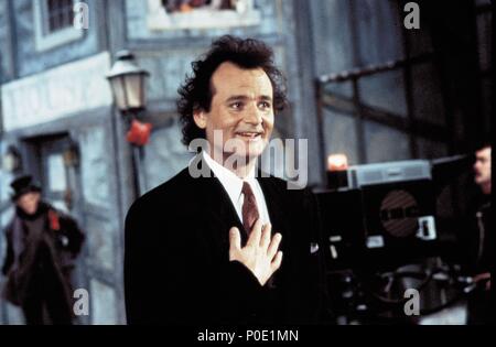 SCROOGED PARAMOUNT PICTURES BILL MURRAY, CAROL KANE Date: 1988 Stock ...