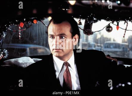 SCROOGED 1988 Paramount film with Bill Murray and Karen Allen Stock ...
