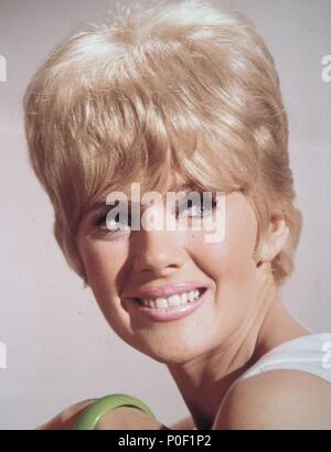 Stars: CONNIE STEVENS Stock Photo - Alamy