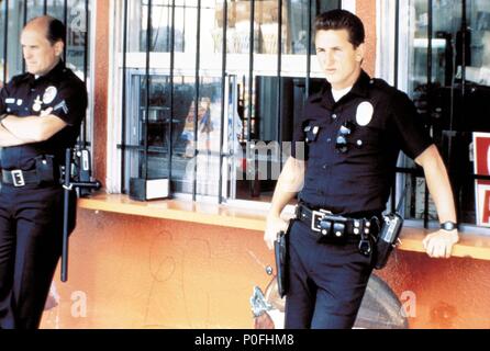Colors Year: 1988 USA Sean Penn Robert Duvall Director : Dennis Hopper ...