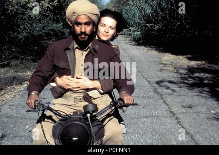 Juliette Binoche & Naveen Andrews Film: The English Patient (USA/UK 1996) Characters: Hana, Kip ...