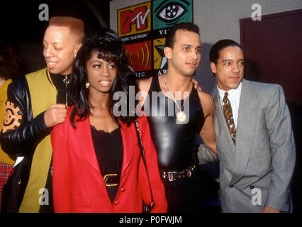 Zelma Davis ( C&C Music Factory ) & dancers 25th Anniversary of "The ...