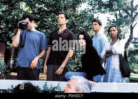 Neve Campbell & Jerry O'Connell Film Scream 2 (USA 1997) Characters ...