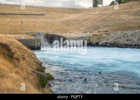 Roxburgh Dam - New Zealand Stock Photo - Alamy