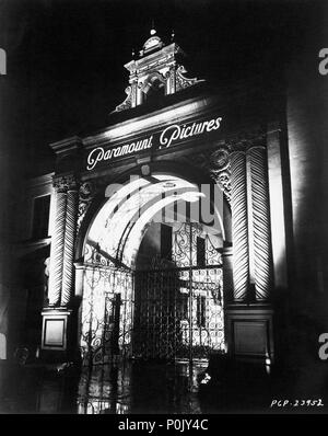 Entrance gate to a studio, Paramount Studios, Melrose Avenue, Hollywood ...