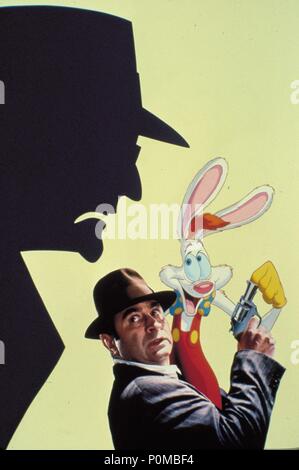 USA. Bob Hoskins and Roger Rabbit in a scene from the (C)Buena Vista ...