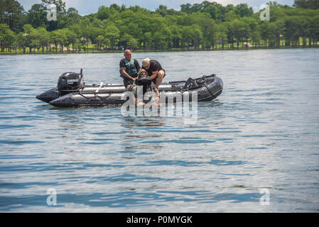 Soldiers from the 6th Ranger Training Battalion, at Camp Rudder ...