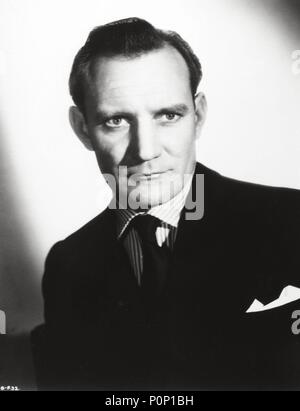 Stars: TREVOR HOWARD Stock Photo - Alamy