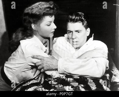 KINGS ROW (1942) RONALD REAGAN, ANNE SHERIDAN KROW 003P Stock Photo - Alamy