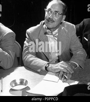 Stars: GROUCHO MARX Stock Photo - Alamy