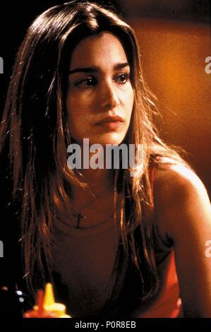 Gina Philips Film: Jeepers Creepers (USA/DE 2001) Characters: Patricia ...